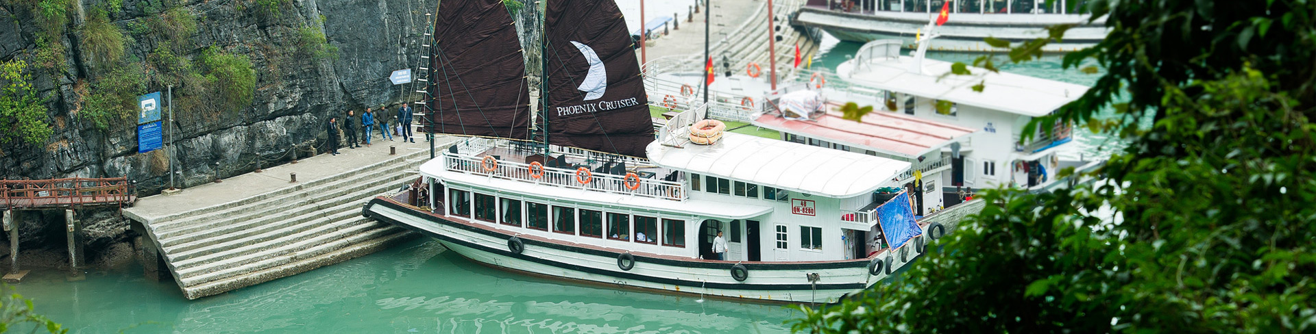 12 Best Halong Bay Day Cruises: Price & Reviews 2026/2027